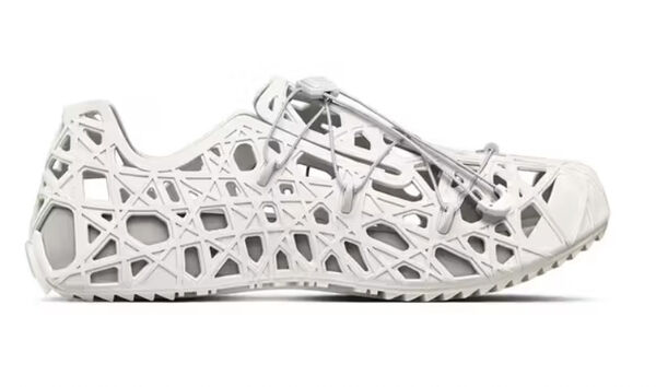 Exoskeletal Technical-Themed Footwear : warp sandal