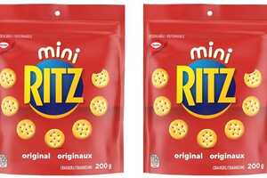 Crispy Bite-Sized Crackers : Mini Ritz Crackers