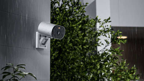 Live-Enabled Security Cameras : simplisafe 1