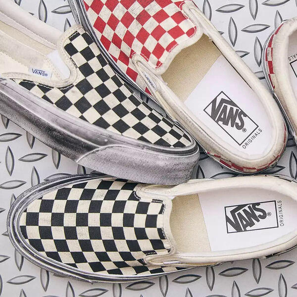 Pre-Distressed Skate Sneakers : stressed series