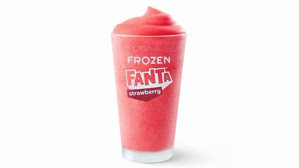 Fizzy Iced Strawberry Drinks : frozen fanta strawberry