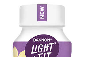 Low-Calorie Protein Yogurt Drinks : Dannon Light + Fit Zero Sugar Drinks