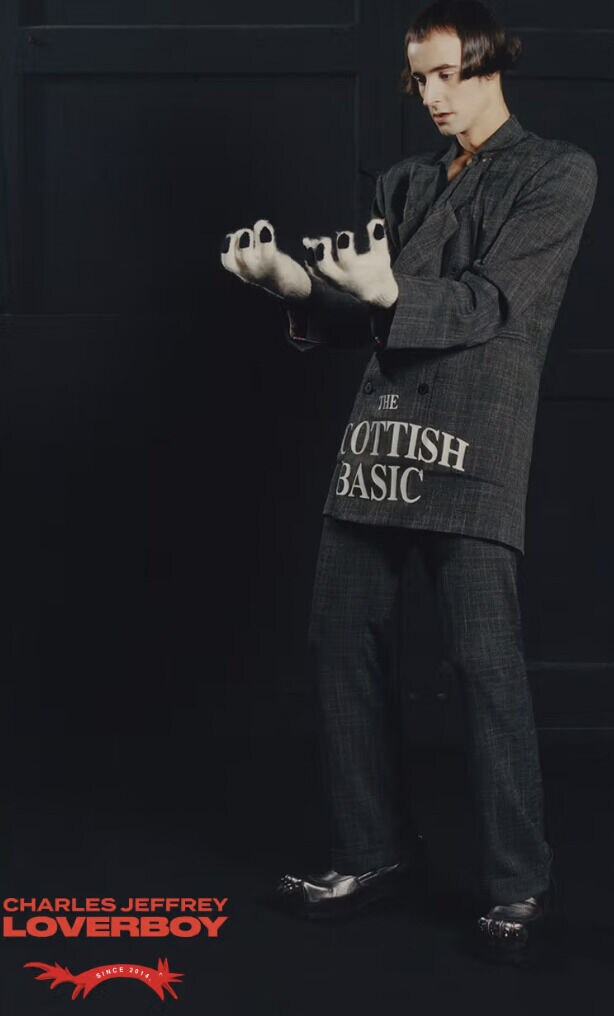 20 Eye-Catching Fall Fashion Lines