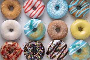 Shark-Themed Donut Collections: Duck Donuts Created a Shark Assortment ...