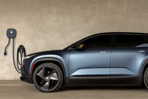 Convenient Charging-Focused EV Apps : fisker