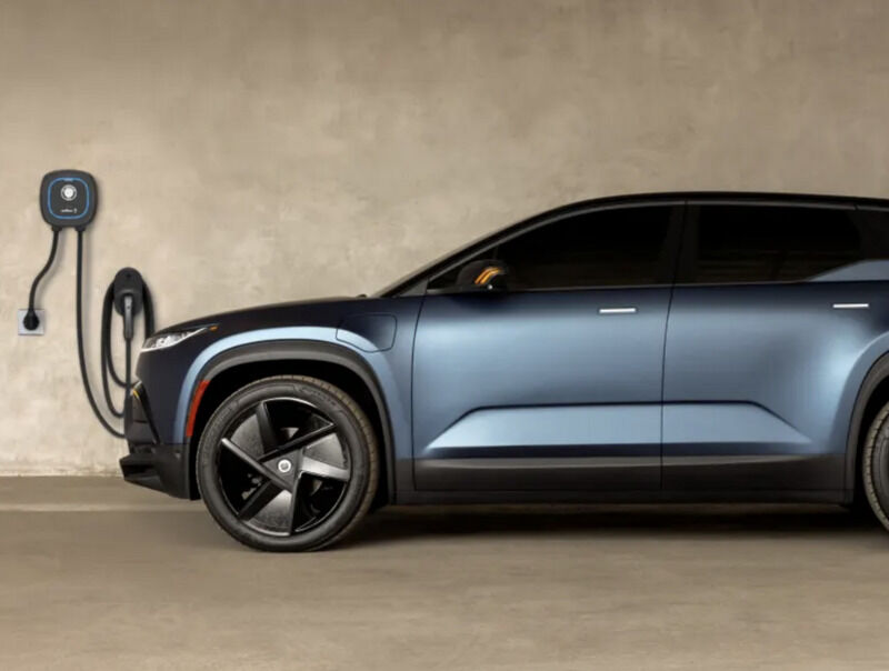 Convenient Charging-Focused EV Apps : fisker