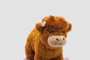 Social Good Plush Highland Cows : Barnyard Legend Plushies