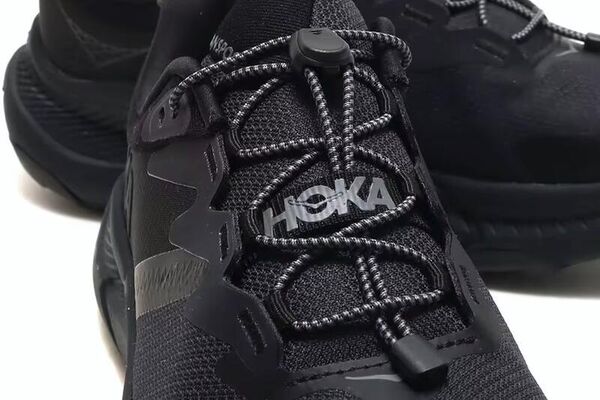 Minimal Technical Sleek Sneakers : hoka transport