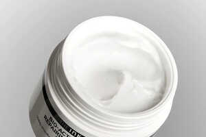 Next-Gen Ceramide Moisturizers : Repairing and Plumping Moisturizer