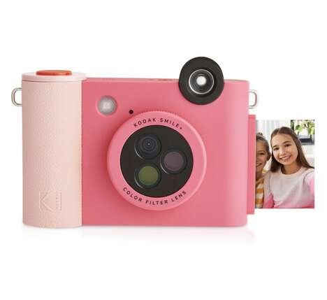 Rechargeable Instant Print Cameras : Kodak SMILE+