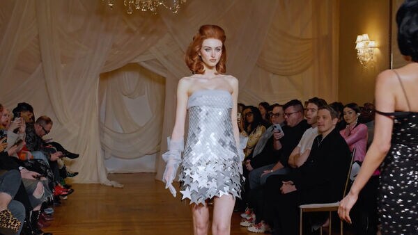 Dynamic Shape-Shifting Dresses : primrose dress