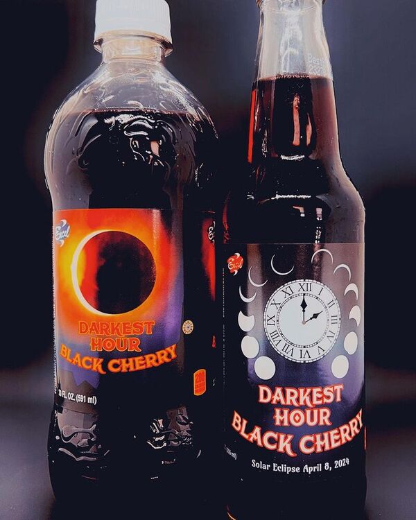 Eclipse-Themed Beverages : the darkest hour