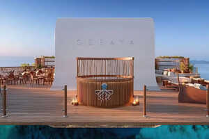 Moving Floating Entertainment Hubs : oceaya
