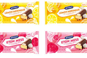 Nostalgic British Snack Cakes : McVitie's Cake Bars