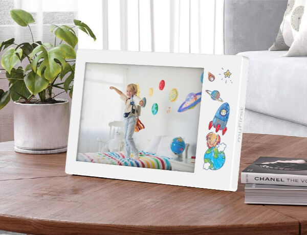 Kid-Friendly Tech Frames : Digital Frames 1