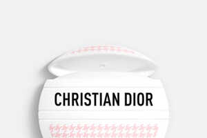 Luxurious Multi-Use Balms : Dior Le Baume