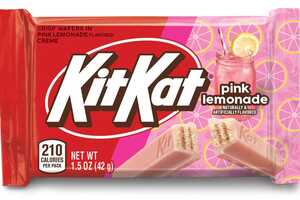 Pink Lemonade Candy Bars : Kit Kat Pink Lemonade