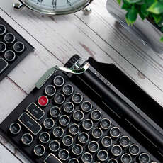 Timeless Typewriter Keyboard : timeless, typewriter, keyboard, design