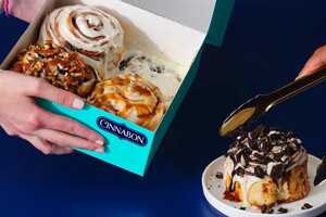 Assorted Cinnamon Roll Packs : Cinnabon Variety Packs