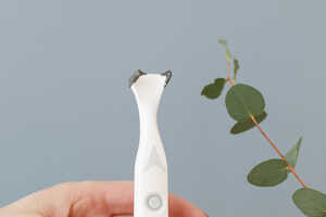 3-in-1 Electric Flossers : electric flosser