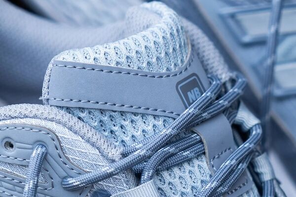Icy Tonal Sneaker Colorways : ice studio