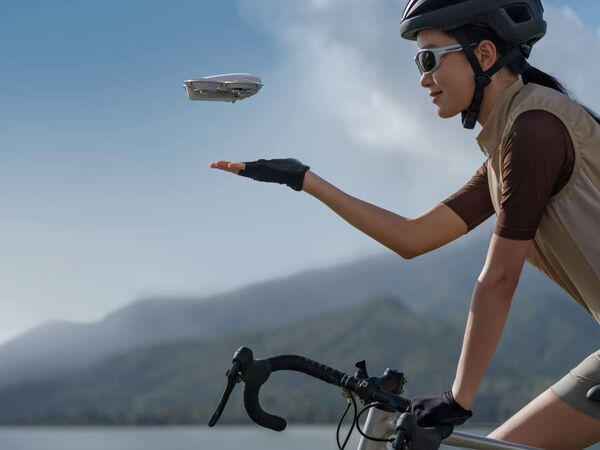 Lightweight Compact Drones : dji neo