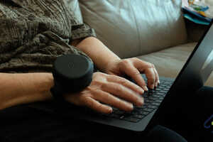 Hand Tremor-Assisting Intelligent Gloves : intelligent glove