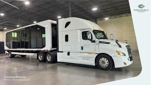 Conveniently Versatile Vehicles : Touchdown Trailer