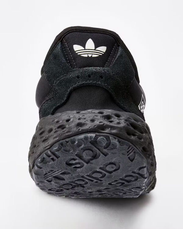 Dynamic Sole Unit Sneakers : Zponge