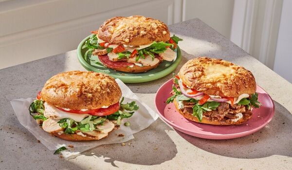 Bagel-Honoring Sandwich Menus : Asiago Bagel Stacks