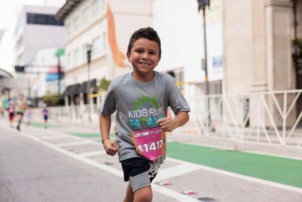 Community Wellness-Focused Initiatives : Life Time Foundation