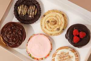 Socialite-Inspired Dessert Menus : Crumbl Kardashian Jenner Week menu