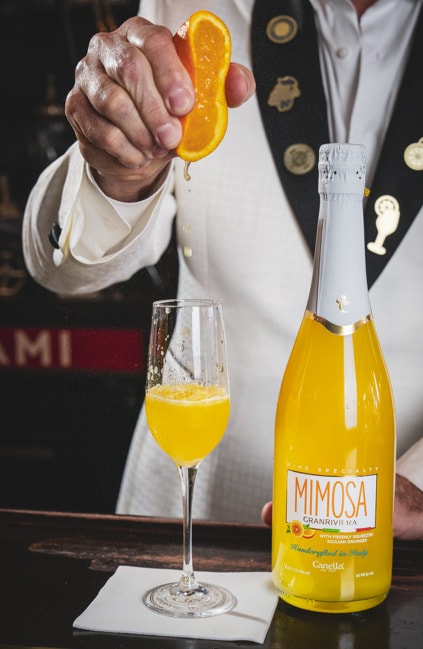 Ready-To-Drink Mimosa Bottles : ready-to-drink mimosa