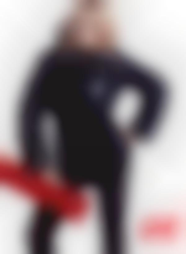 Chic Winter Bundling: The New Fall In-Store Ads Starring Jessica Stam ...