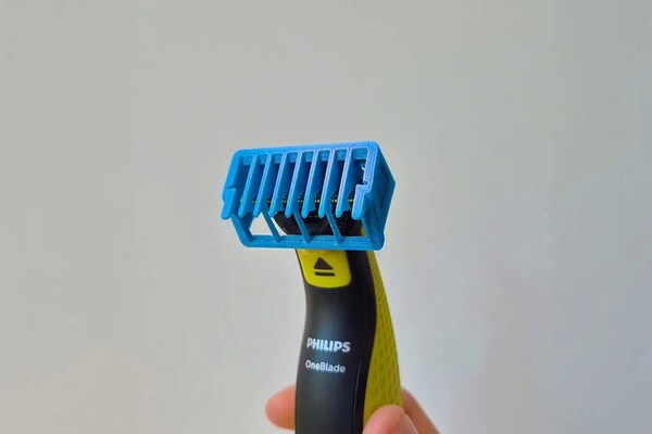 3D-Printed Grooming Combs : Philips Fixables
