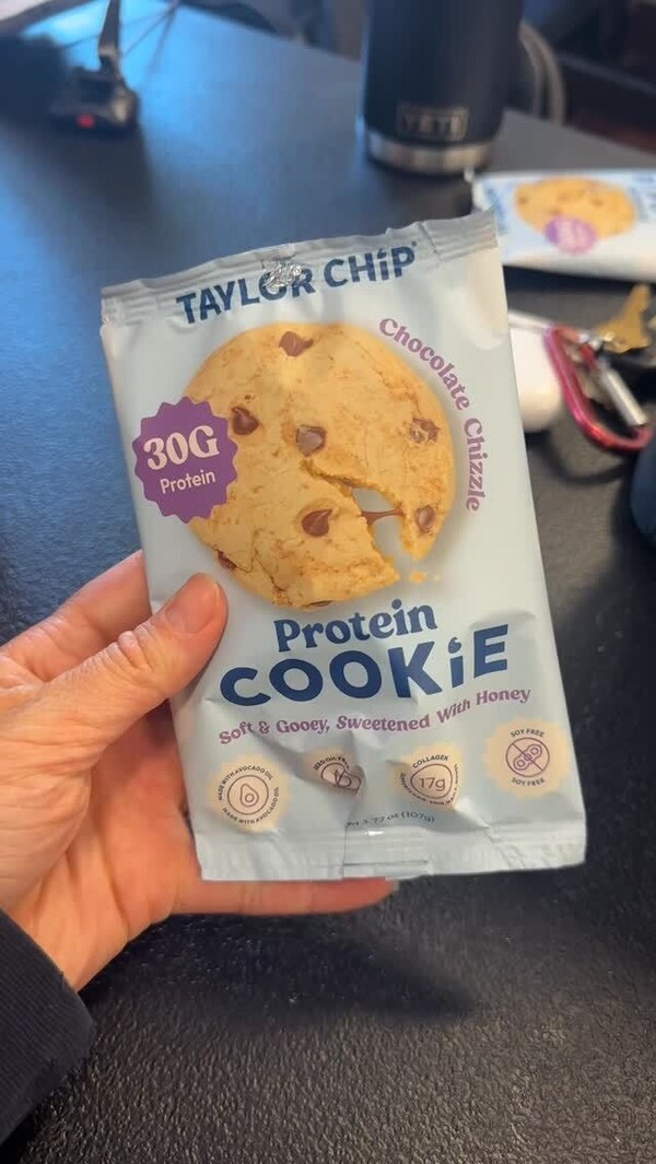 Gooey Protein Cookies : Taylor Chip Protein Cookie