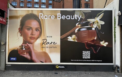 Scan-to-Sniff Fragrance Billboards : fragrance billboard