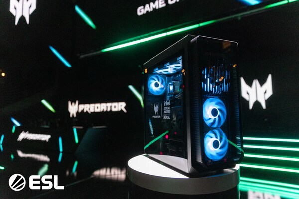 Official Gaming Systems : Predator Orion 7000