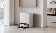 Home-Monitoring Robot Vacuums: The Samsung Bespoke AI Jet Bot Steam ...