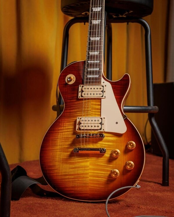 Limited-Edition Guitar Series : Les Paul Standard models