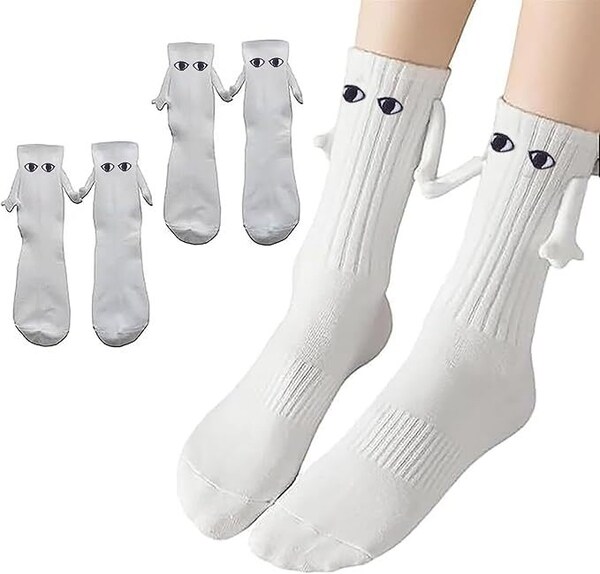 Magnetic Couples Socks : Magnetic Couples Socks