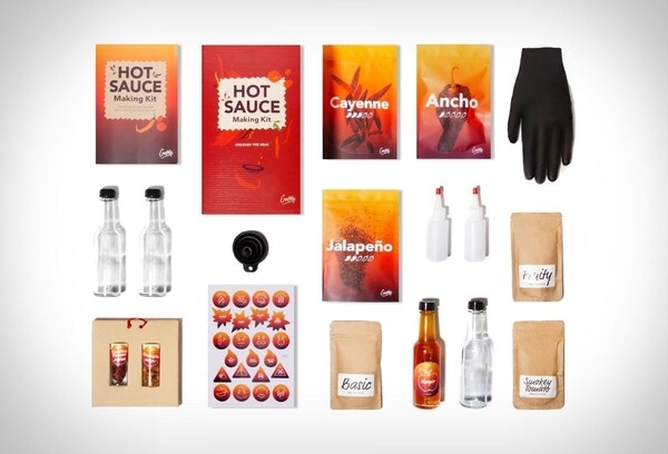 Customizable Hot Sauce Kits : Craftly DIY Hot Sauce Kit