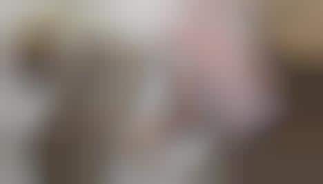 Edible Phones: The Melting Chocolate Motif Mobile Phone is a Treat to ...