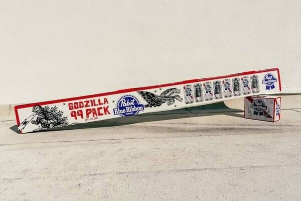 Oversized Monster-Branded Beer Cases : Pabst Blue Ribbon 99 Pack