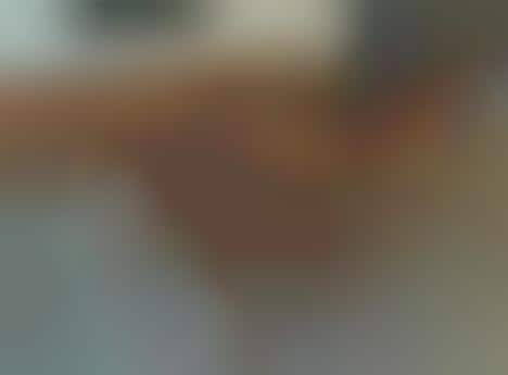 Seat-Integrated Tables: The Desk Chair Gives You an Extra Place to Think