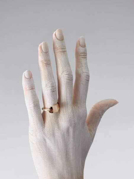 Sideways Rings: Maison Martin Margiela Jewelry 2009/2010 Sideways Rings: Maison Martin Margiela Jewelry 2009/2010