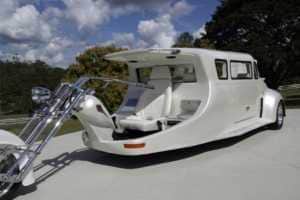 Luxurious Limo Choppers: The LimoBike by Wildfire Tours is Ruggedly Opulent