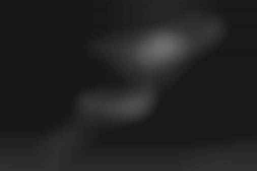 100 Distorted Fashion Features