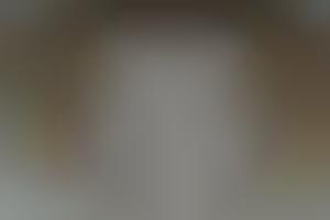 Comical Ceramics: 'Arms and Crafts' Puts a Little Laugh in Your Day