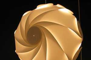 Wind-Wheel Lighting: The Electric Firefly Lights Glow Prettily